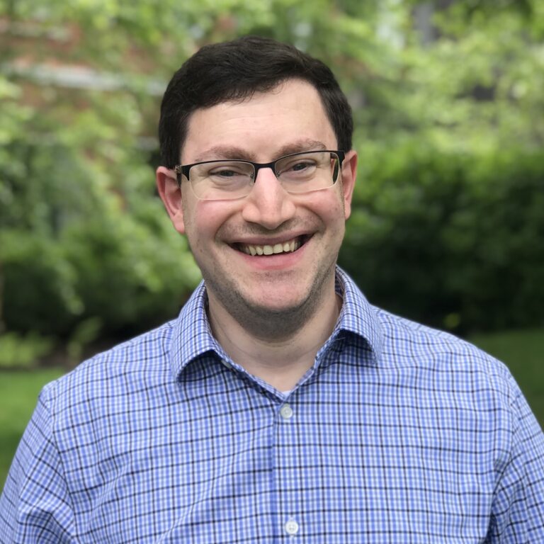 Contract Specialist Skills: The 7 Skills You Need to Succeed